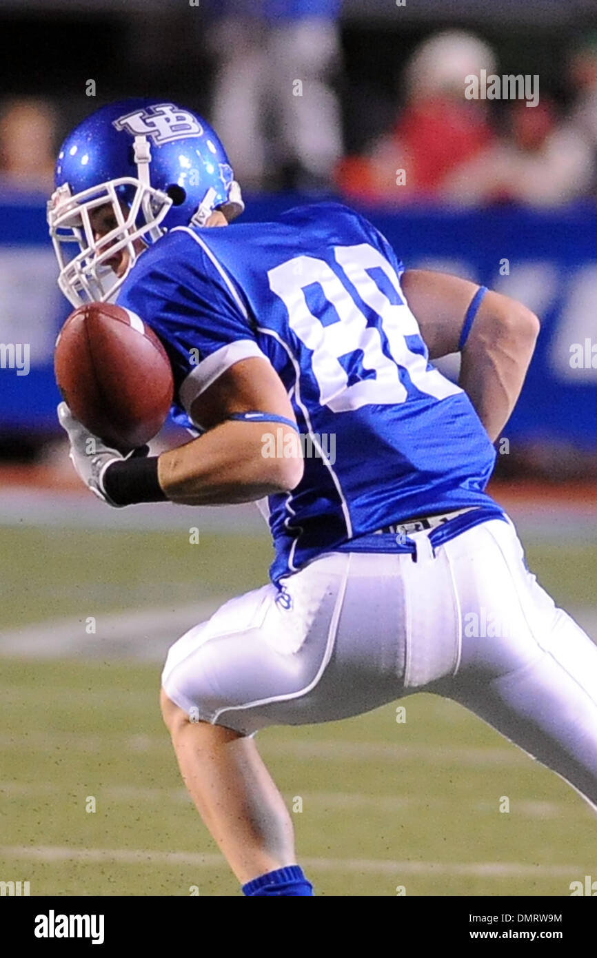 Buffalo wide receiver brett hamlin hi-res stock photography and images ...