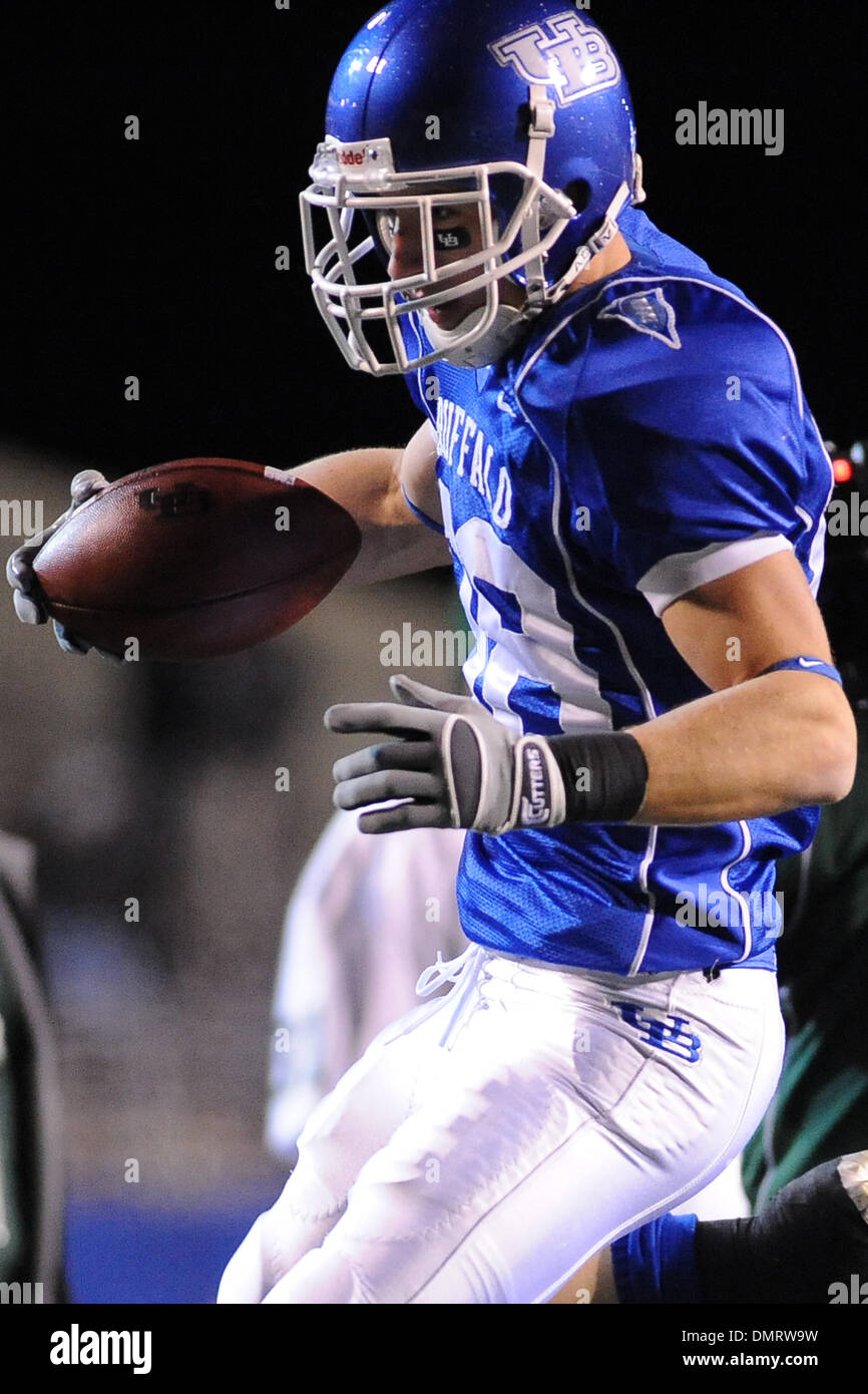 Buffalo wide receiver brett hamlin hi-res stock photography and images ...