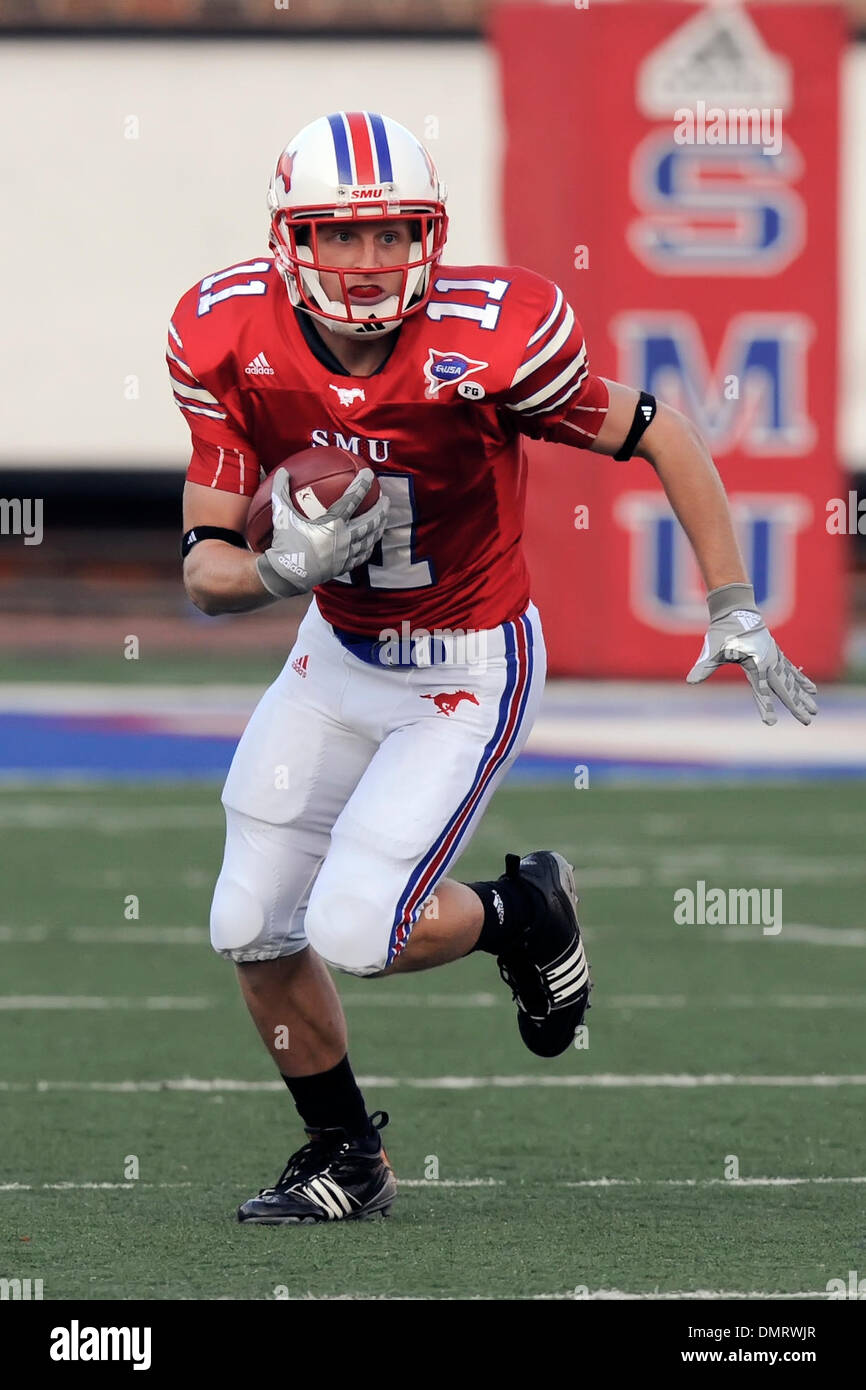 Cole beasley hi-res stock photography and images - Alamy Cole beasley hi-res stock photography and images - Alamy