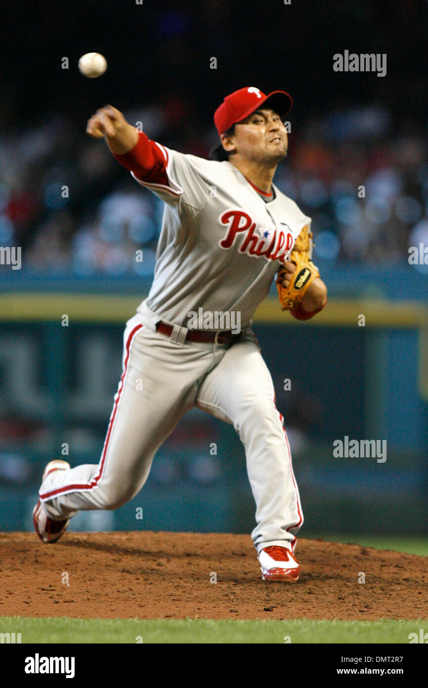 Phillies losing pitcher Chan Ho Park (61) pitching in the seventh ...