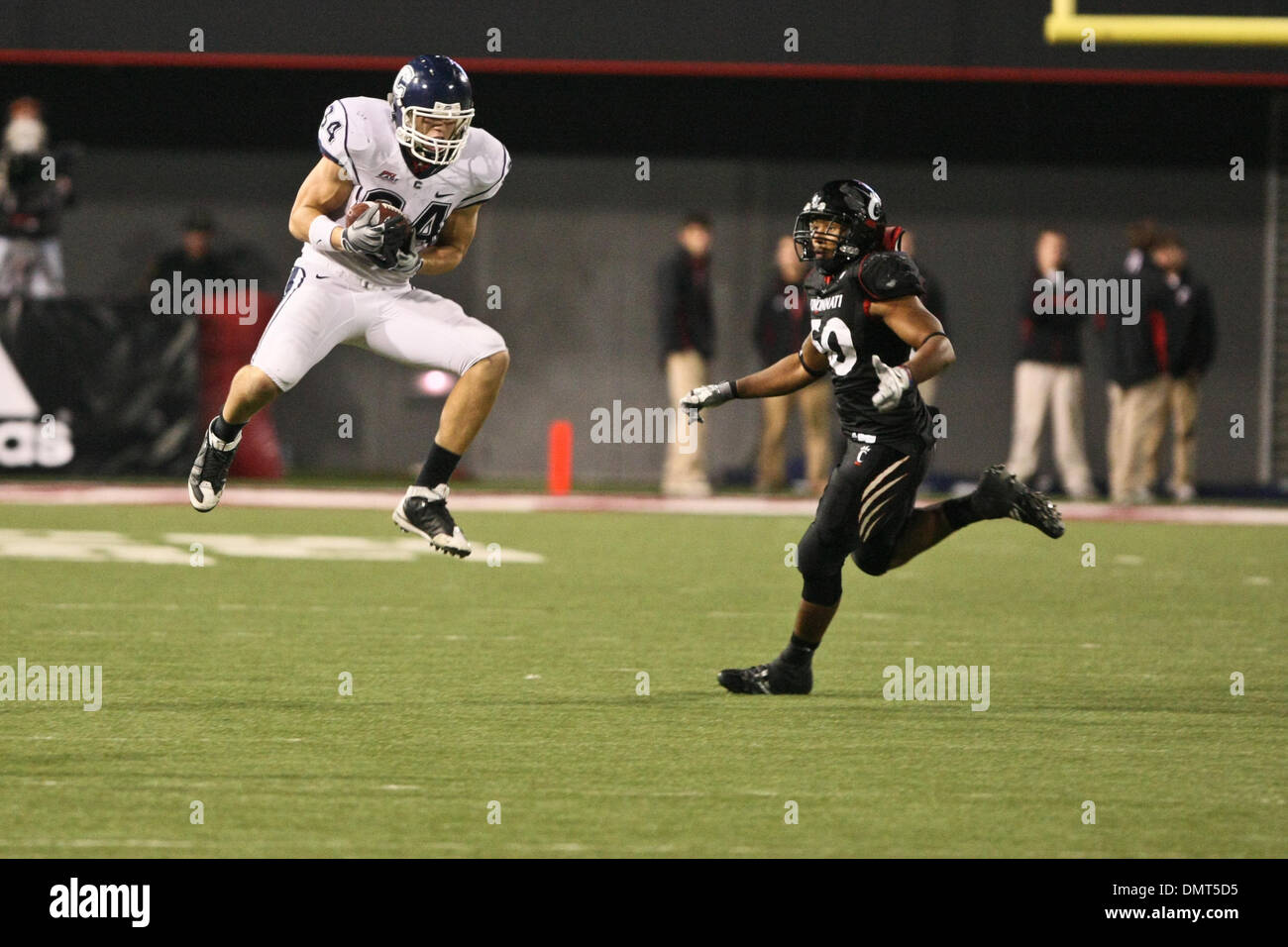 7 November 2009:Connecticut tight end Ryan Griffin #94 in game action ...