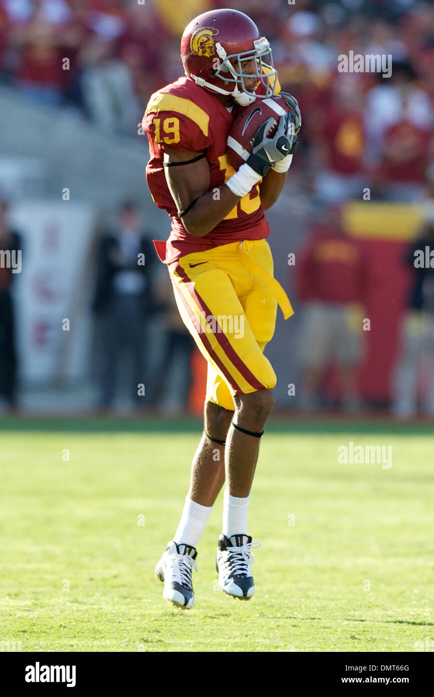 Stanford Cardinal visiting the USC Trojans at the Los Angeles Memorial ...