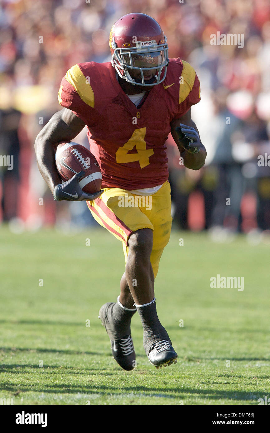 Stanford Cardinal visiting the USC Trojans at the Los Angeles Memorial ...