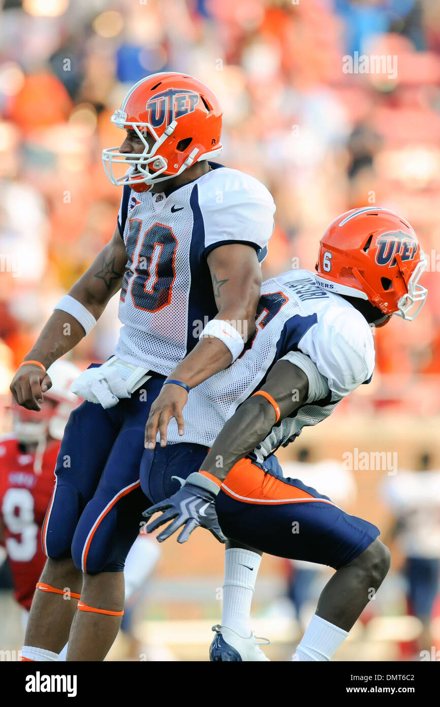 Miners WR Jeff Moturi celebrates his touchdown reception as the SMU ...