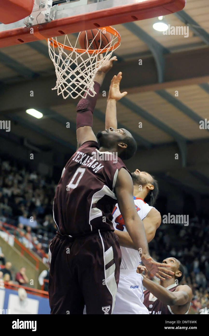 Fighting texas aggies hi-res stock photography and images - Alamy