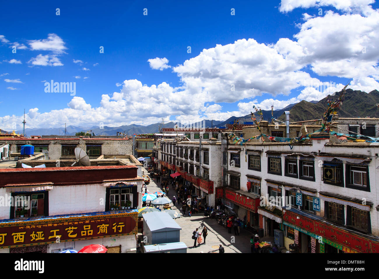 Tibetan house at Lhasa, Tibet Stock Photo - Alamy