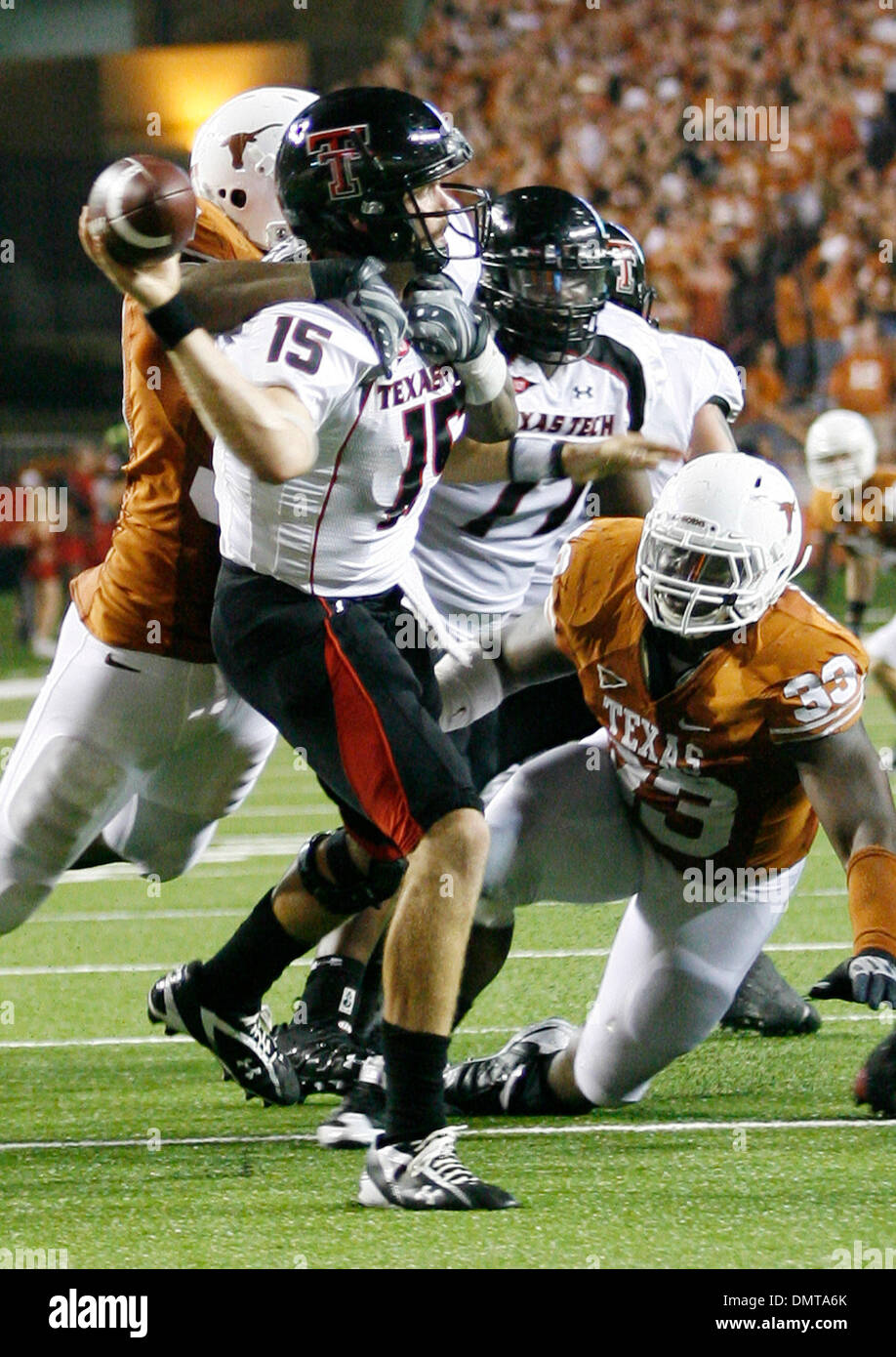 Texas defensive back Roddrick Muckleroy nearly sacks Texas Tech ...