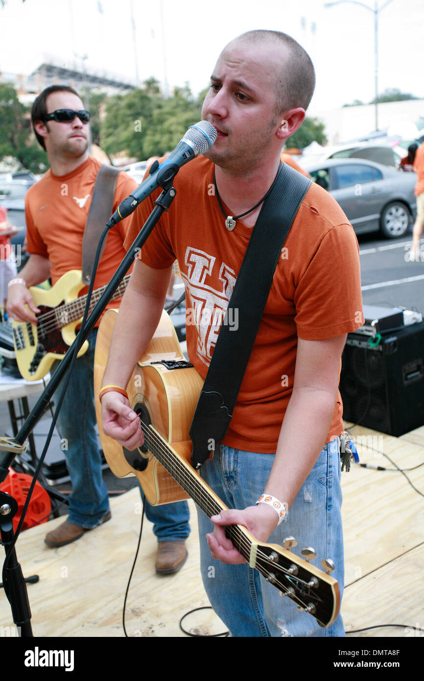 Austin's Brandon Steadman Band performed on the tailgating scene before ...