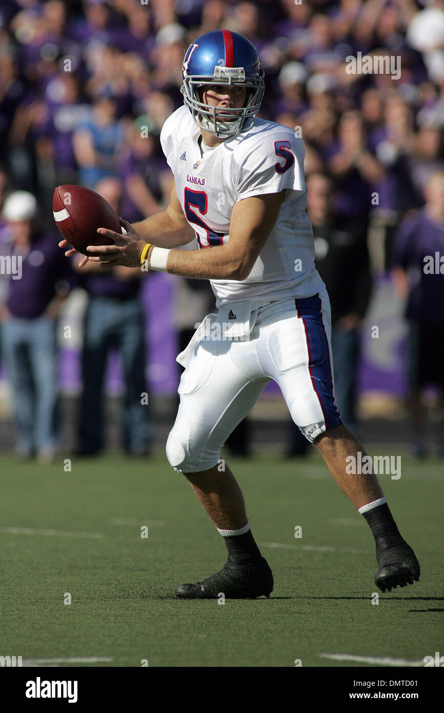 Kansas quarterback Todd Reesing (5) looks to pass during first half ...