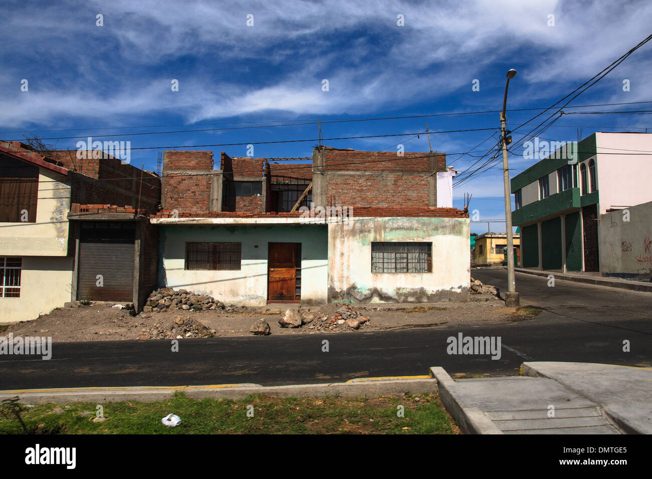 Poor wall peru hi-res stock photography and images - Alamy