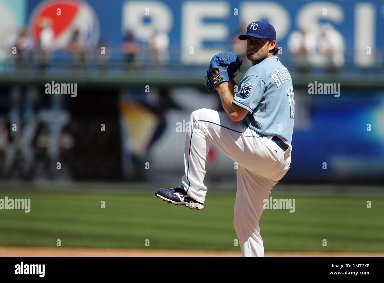 Kansas City Royals starting pitcher Brian Bannister pitches during the ...