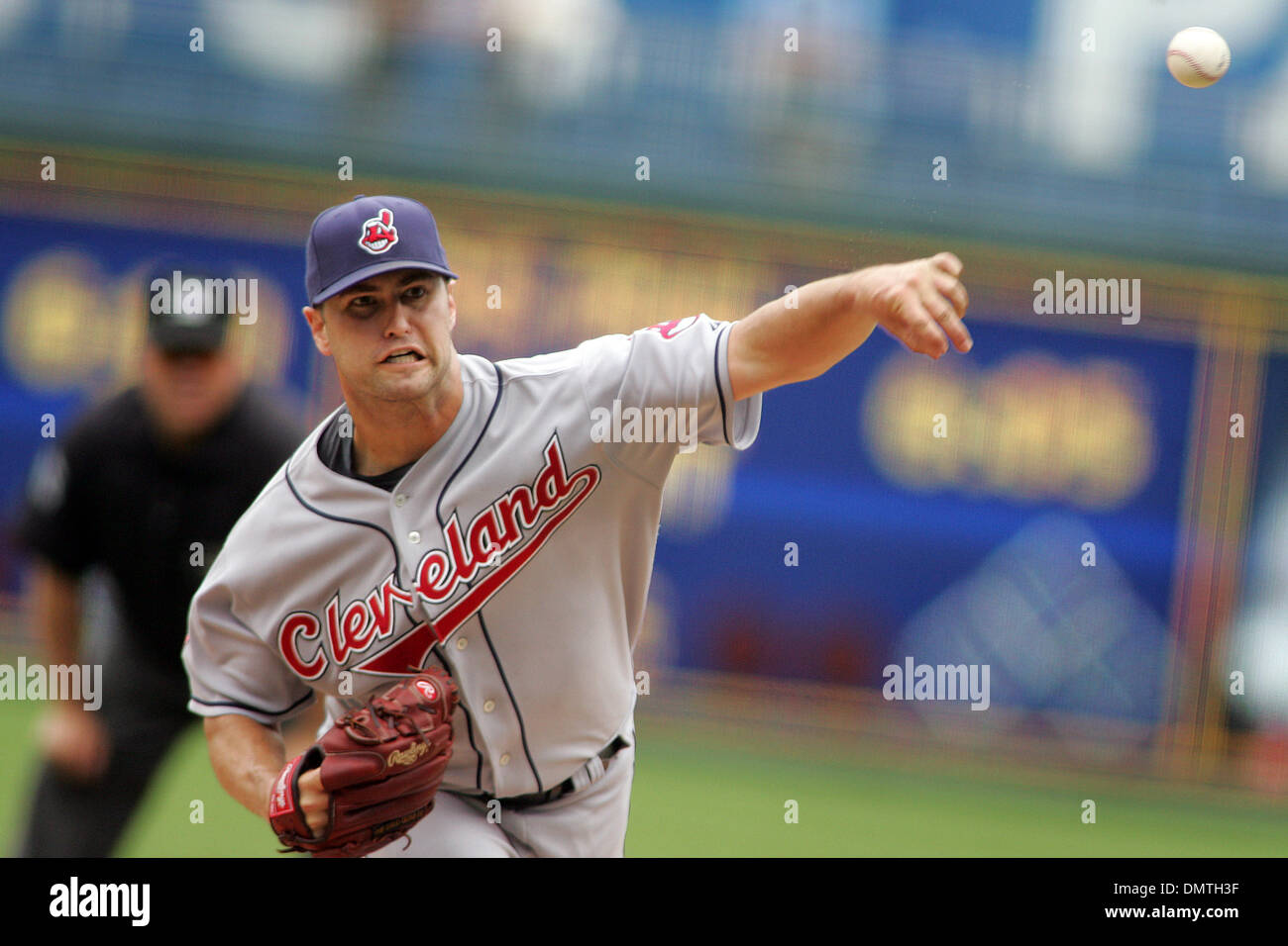 Cleveland Indians starting pitcher David Huff delivers a pitch during ...