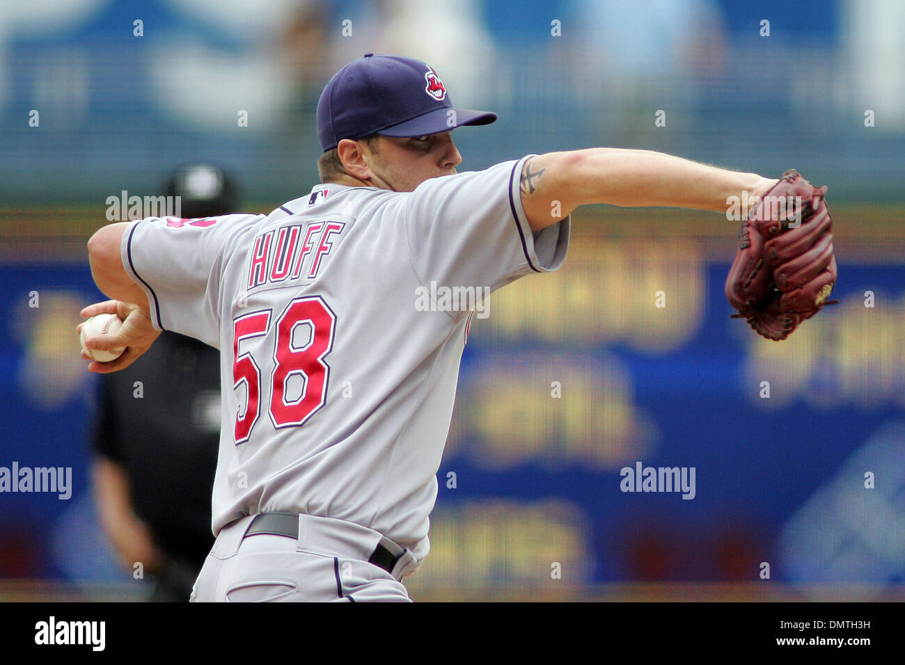 Cleveland Indians starting pitcher David Huff delivers a pitch during ...