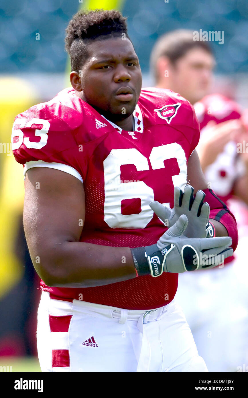 Temple Owls offensive lineman Derek Dennis (63) with the helmet off ...