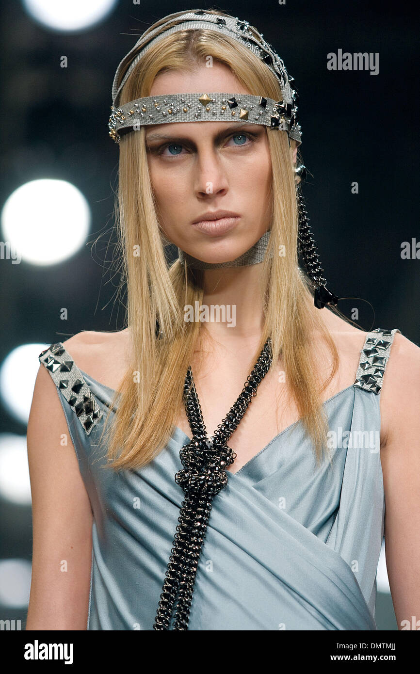 Lucian Matis unveils his line of clothing at the LG Fashion show in ...