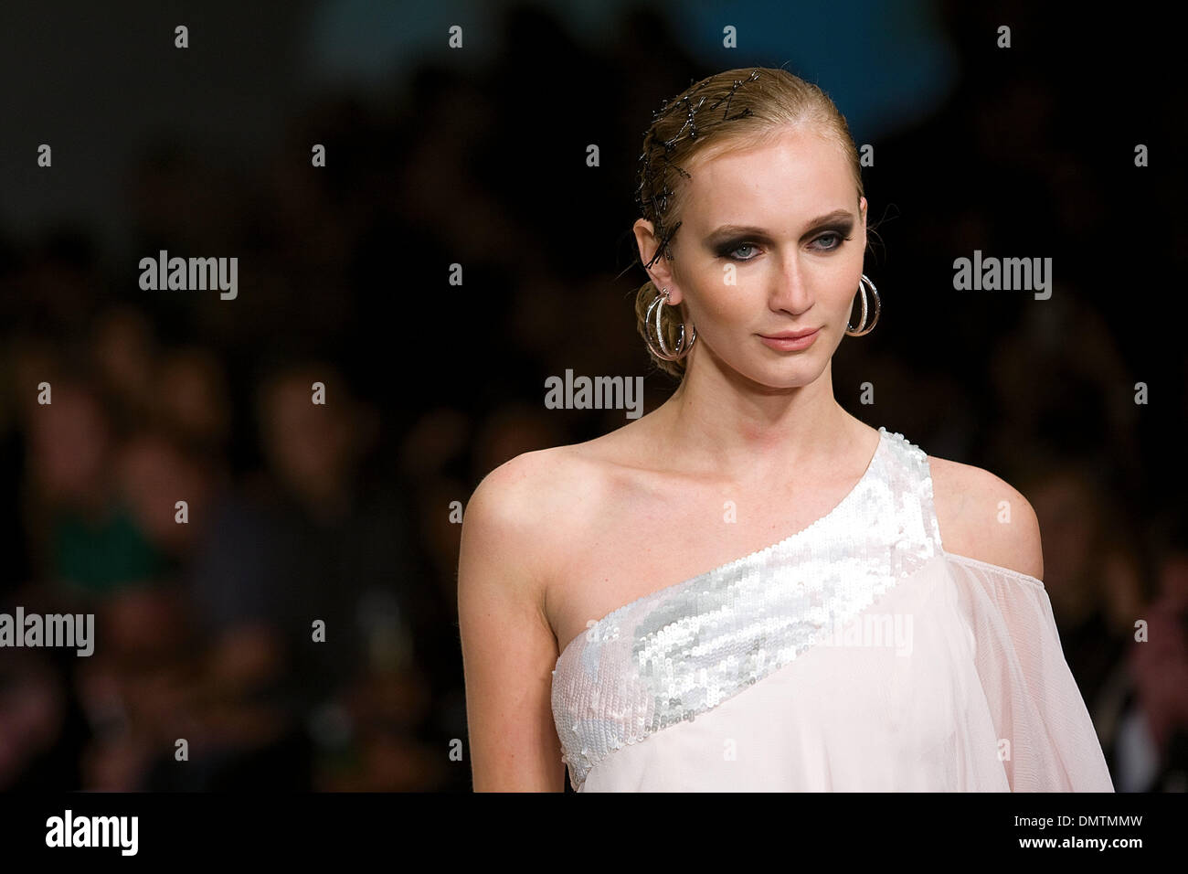 Frame, by Stephen Frame and Yasmin Mahrous, is unveiled at the LG ...