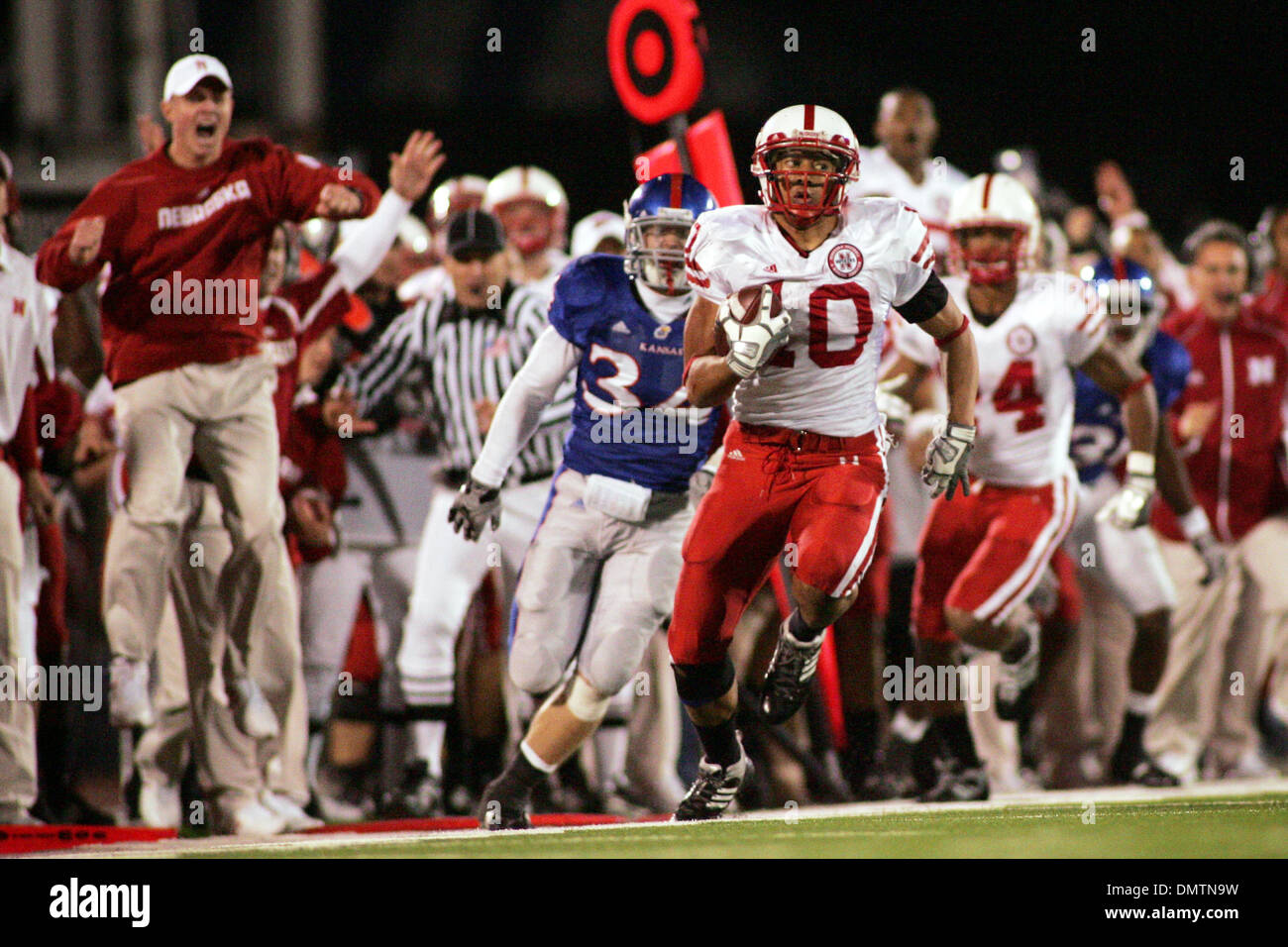 Nebraska running back Roy Helu Jr. (10) scrambles for yardage during ...