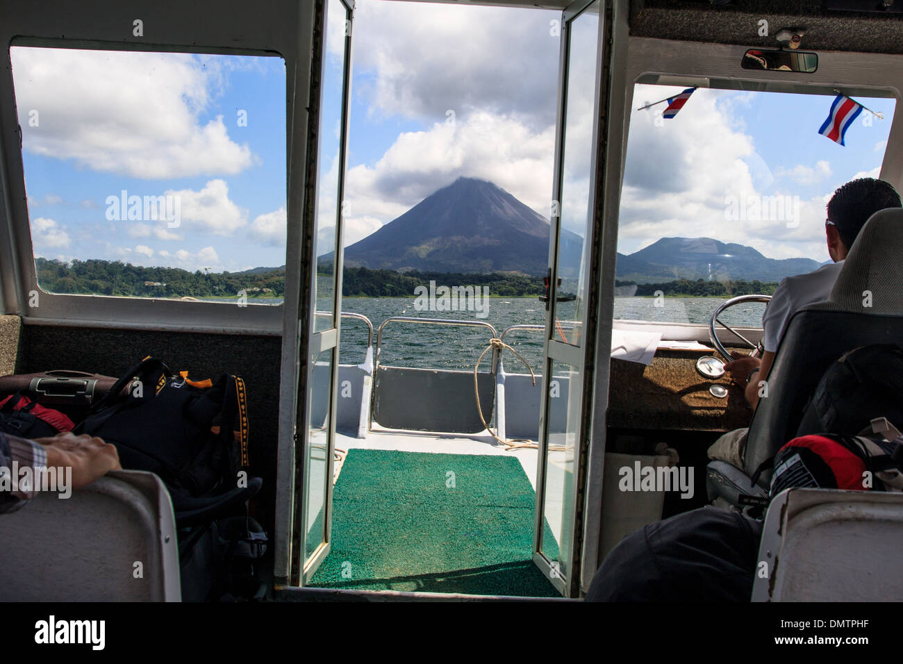 Arenal volcano wildlife hi-res stock photography and images - Alamy