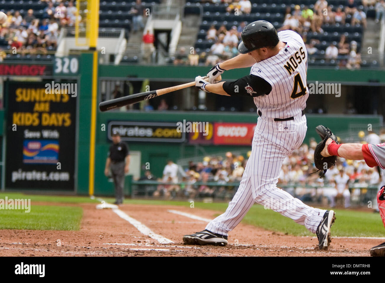 23 August 2009: Pirates Brandon Moss (44) at bat during the game ...