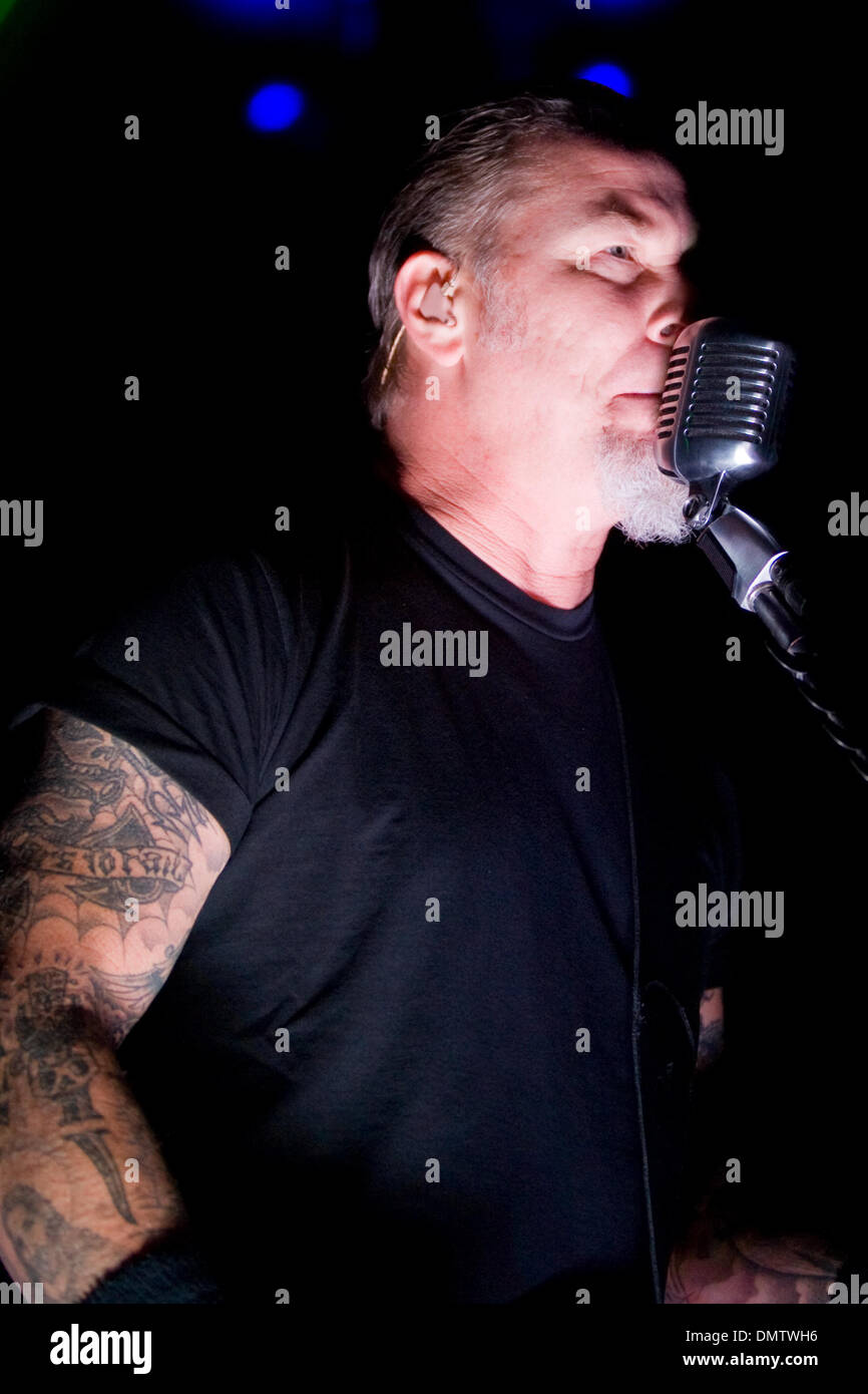 15 October 2009: Metallica lead vocalist and guitarist James Hetfield ...