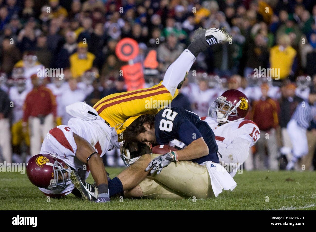 17 October 2009: Notre Dame Fighting Irish wide receiver Robby Parris ... 17 October 2009: Notre Dame Fighting Irish wide receiver Robby Parris ...