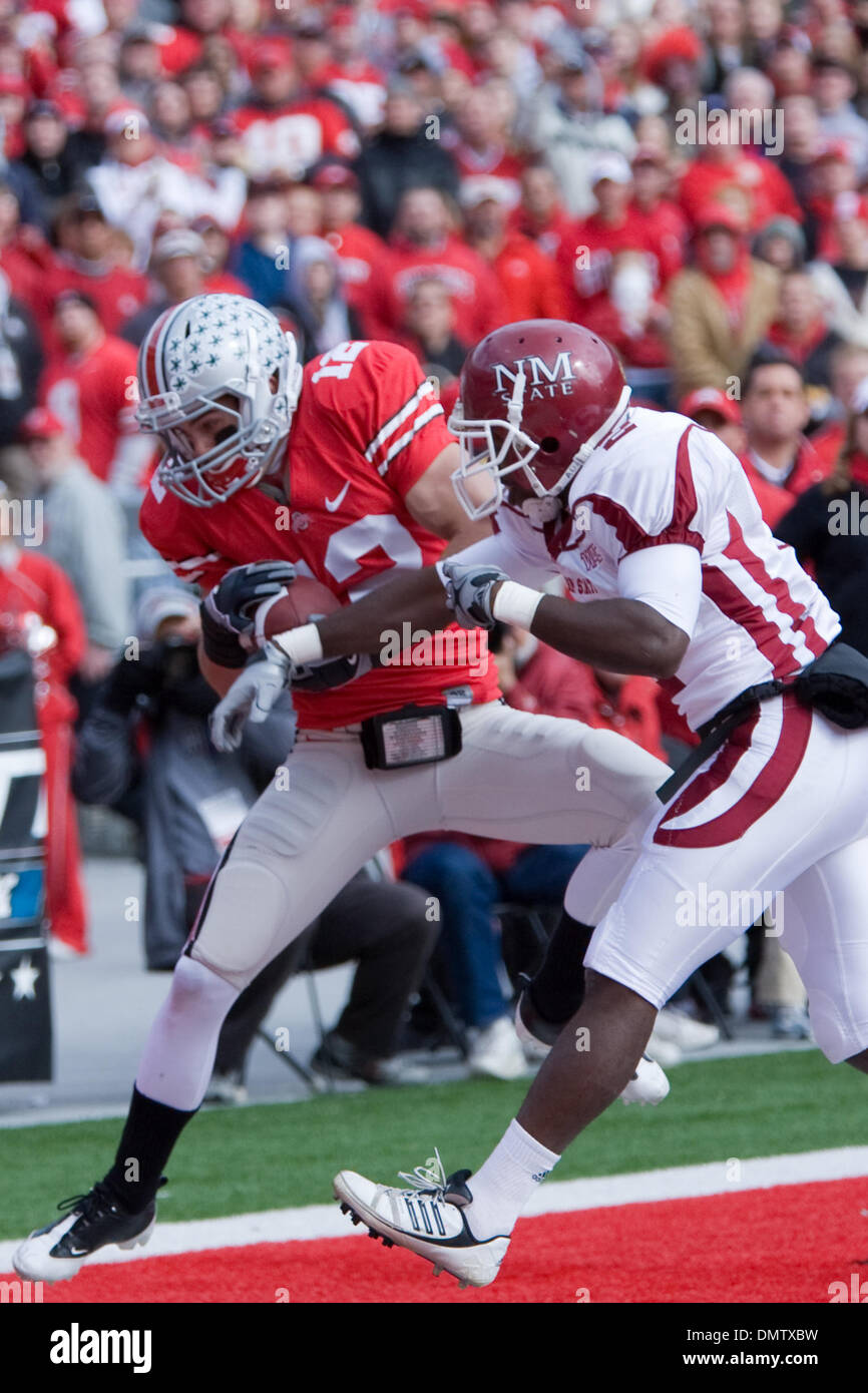 31 October 2009: Ohio State Buckeyes wide receiver Dane Sanzenbacher ...