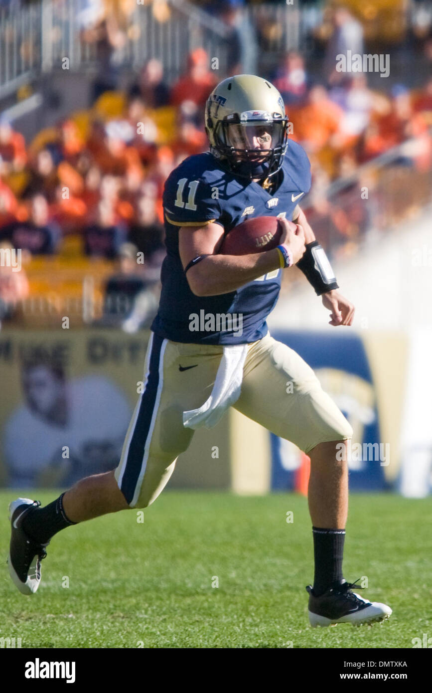 07 November 2009: Pitt Panthers quarterback Bill Stull (11) runs with ...