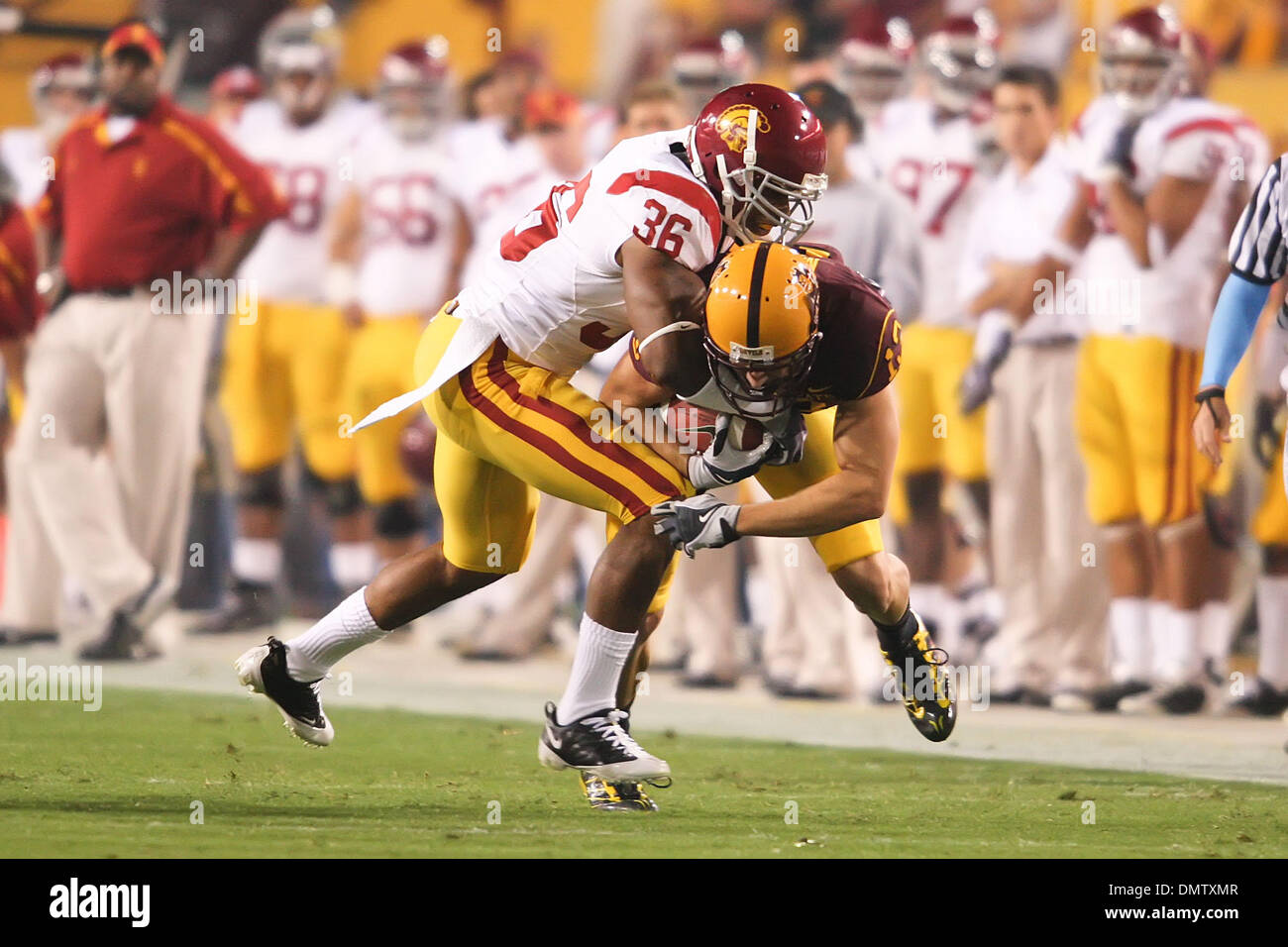 Usc asu sun devil stadium hi-res stock photography and images - Alamy