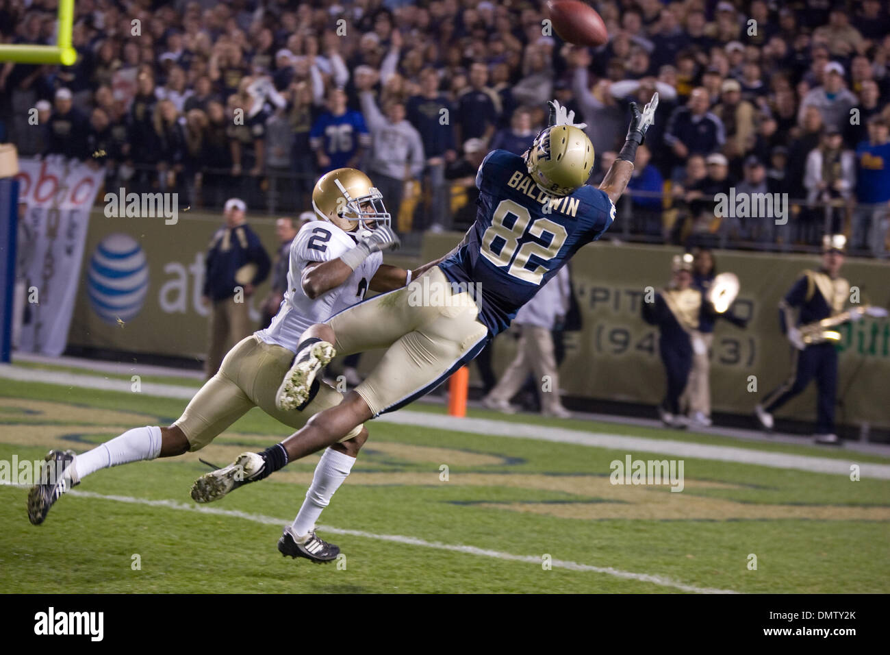 Darrin walls hi-res stock photography and images - Alamy