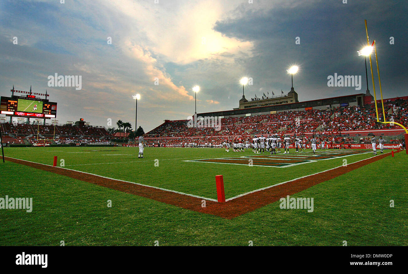 University of houston stadium hi-res stock photography and images - Alamy