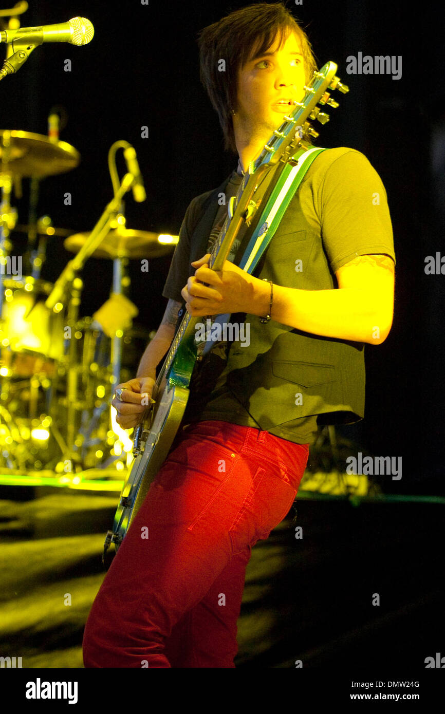 Nick Wheeler glowing in the light during the Blink 182 with Fall Out ...