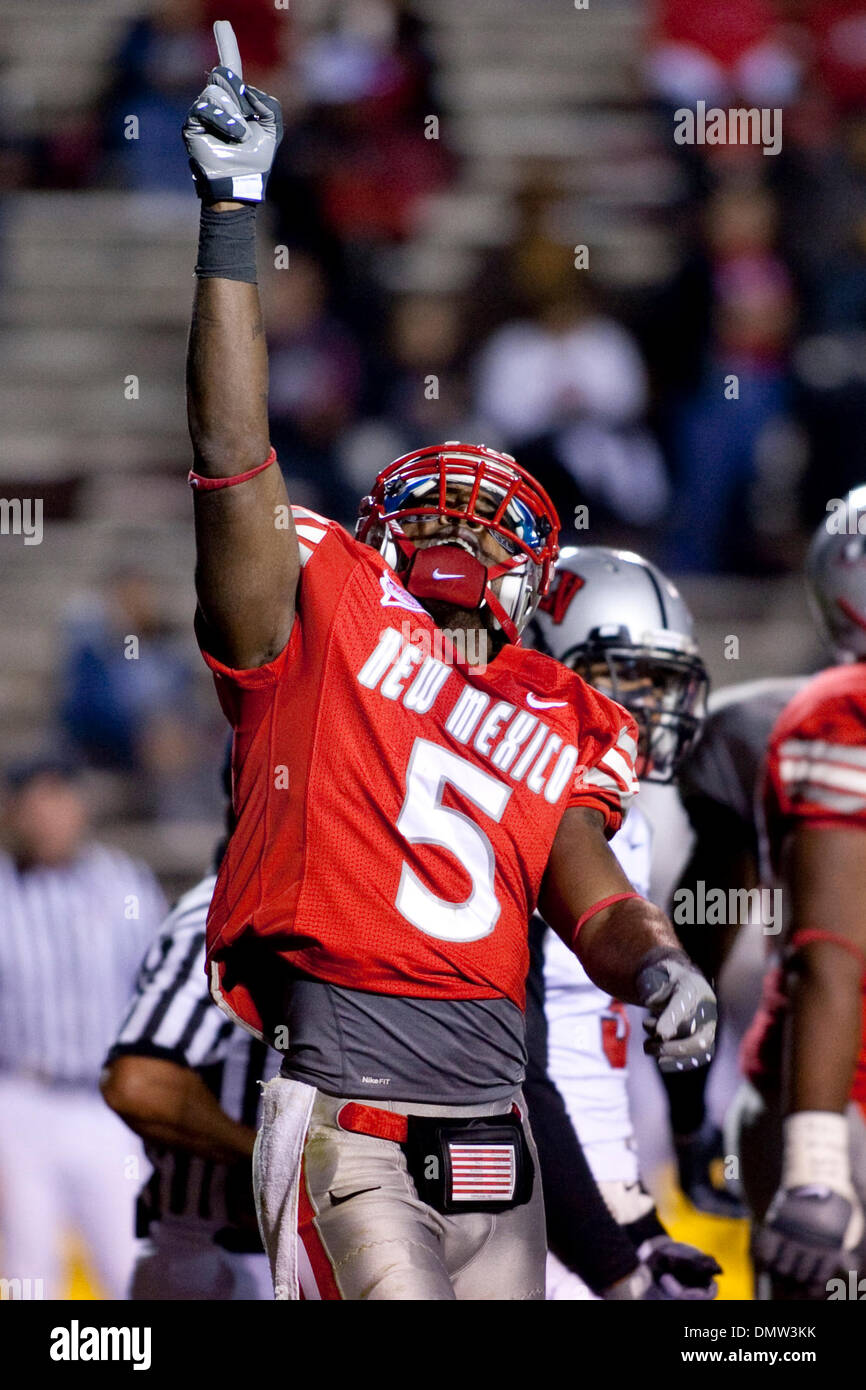 University of New Mexico wide receiver Daryl Jones (5) points to the ...