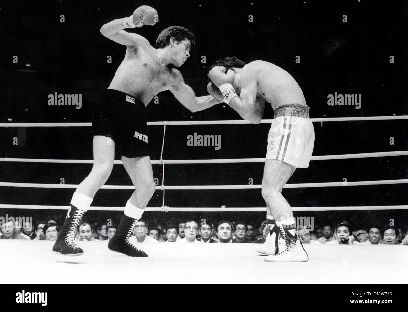 Jan 09, 1973; Tokyo, JAPAN; Mexican world junior lightweight champion ...