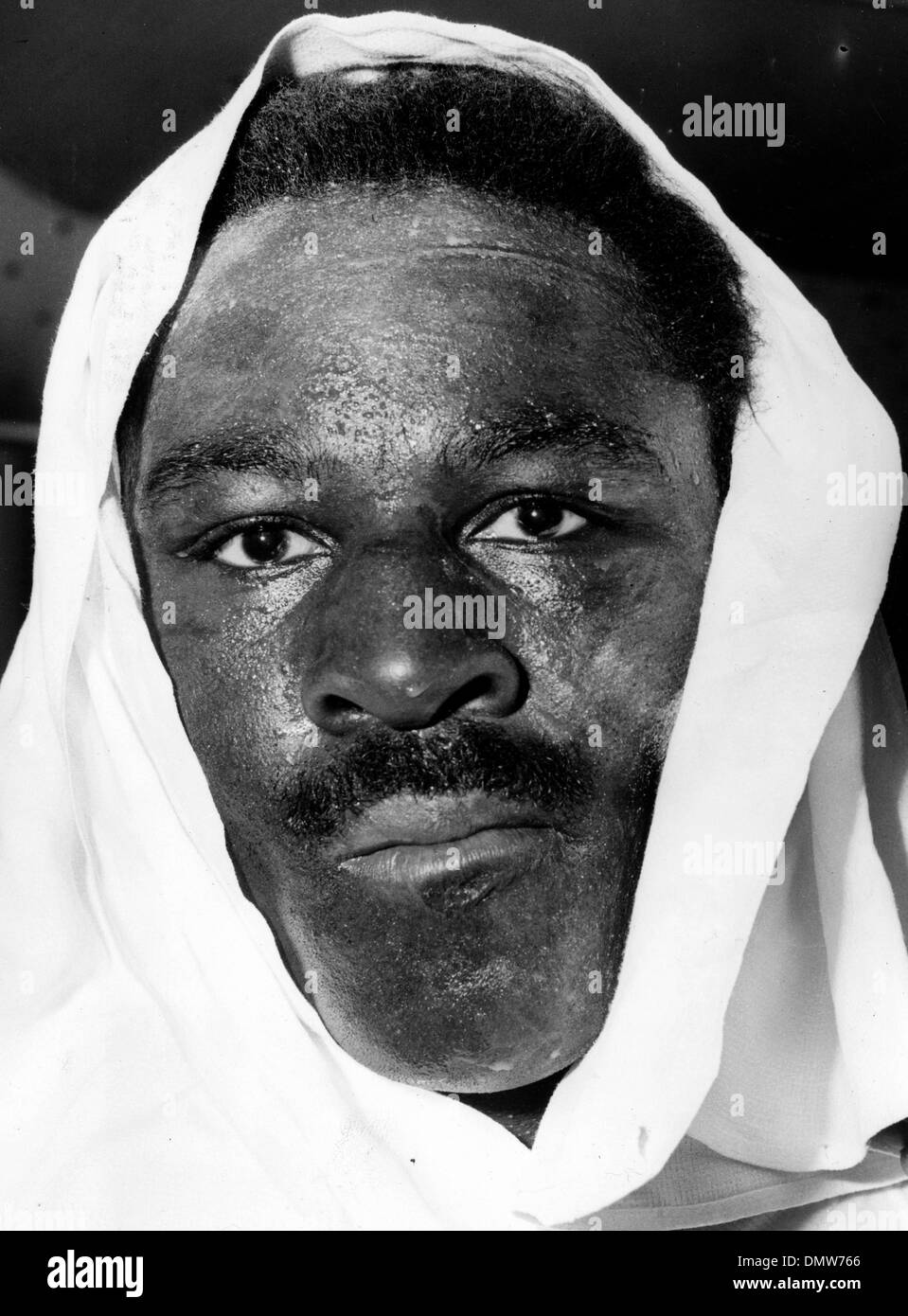 Ezzard charles hi-res stock photography and images - Alamy