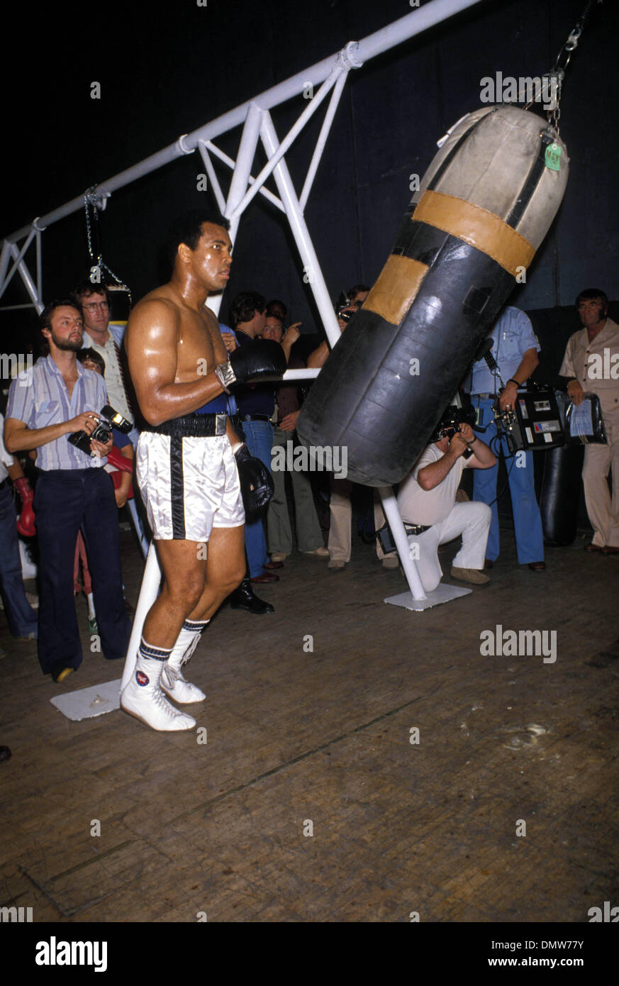 Sept. 15, 1978 - New Orleans, LA, U.S. - Heavyweight boxer MUHAMMAD ALI ...