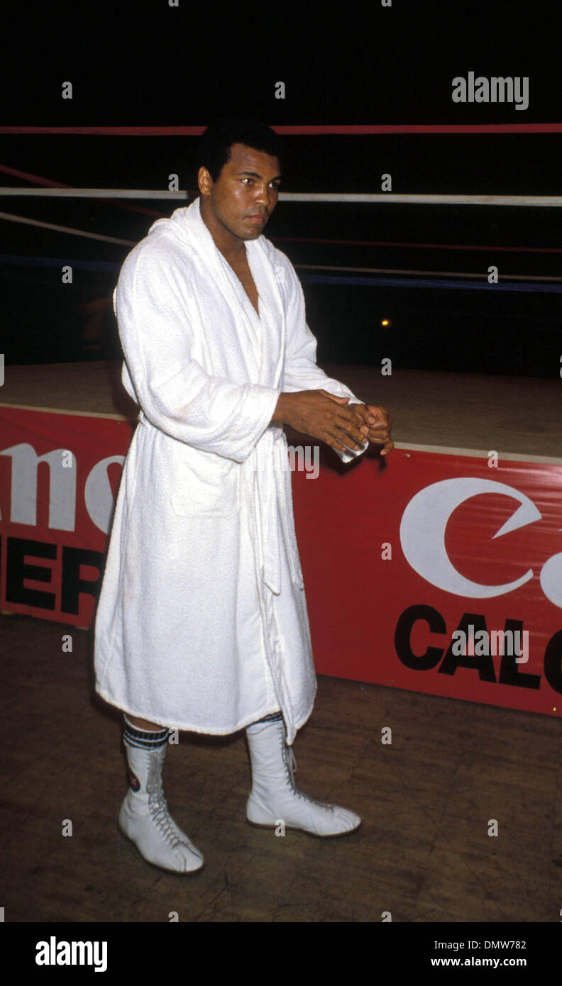 Sept. 15, 1978 - New Orleans, LA, U.S. - Heavyweight boxer MUHAMMAD ALI ...