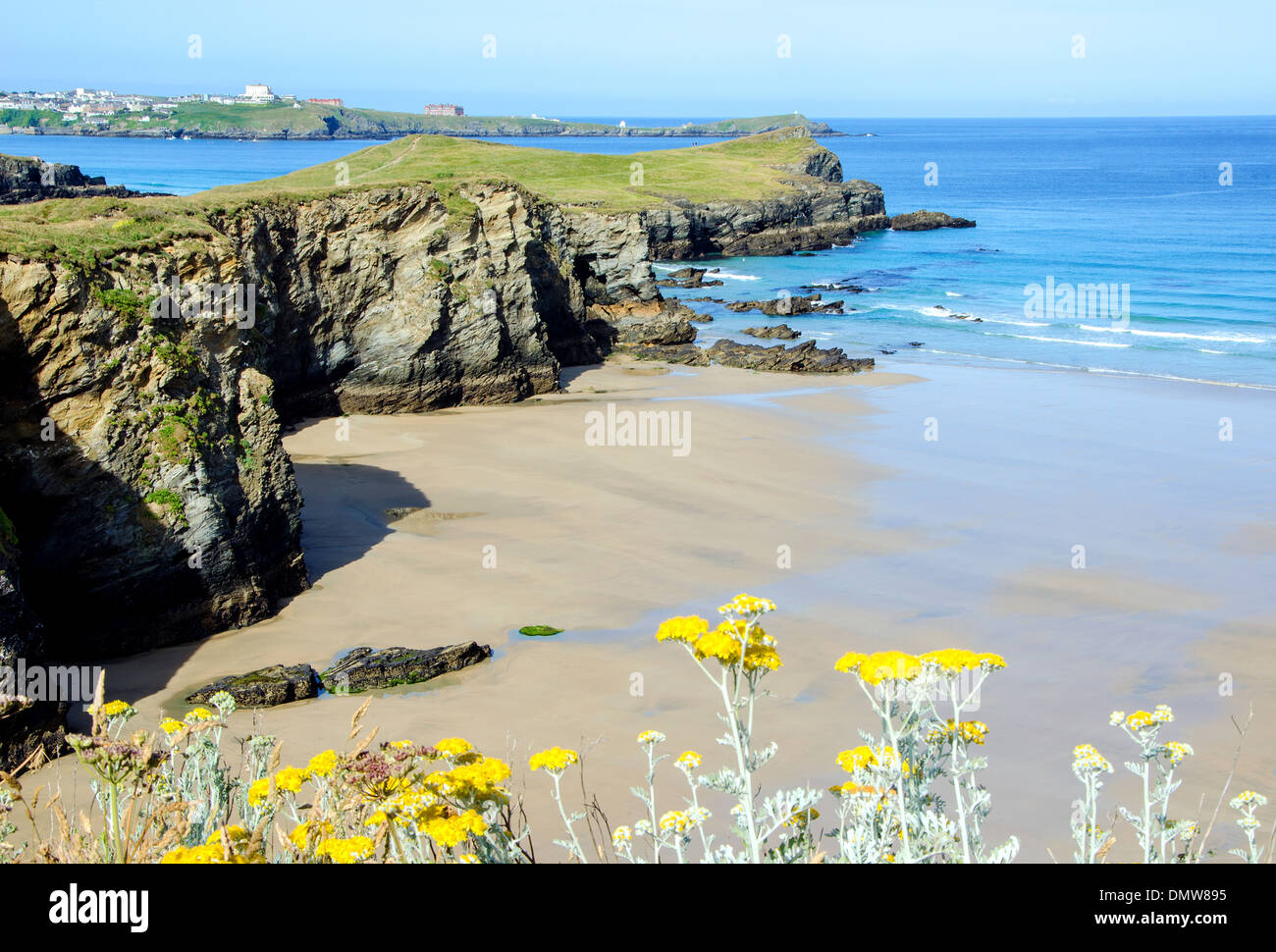Whipsiderry beach at Newquay in Cornwall, UK Stock Photo - Alamy