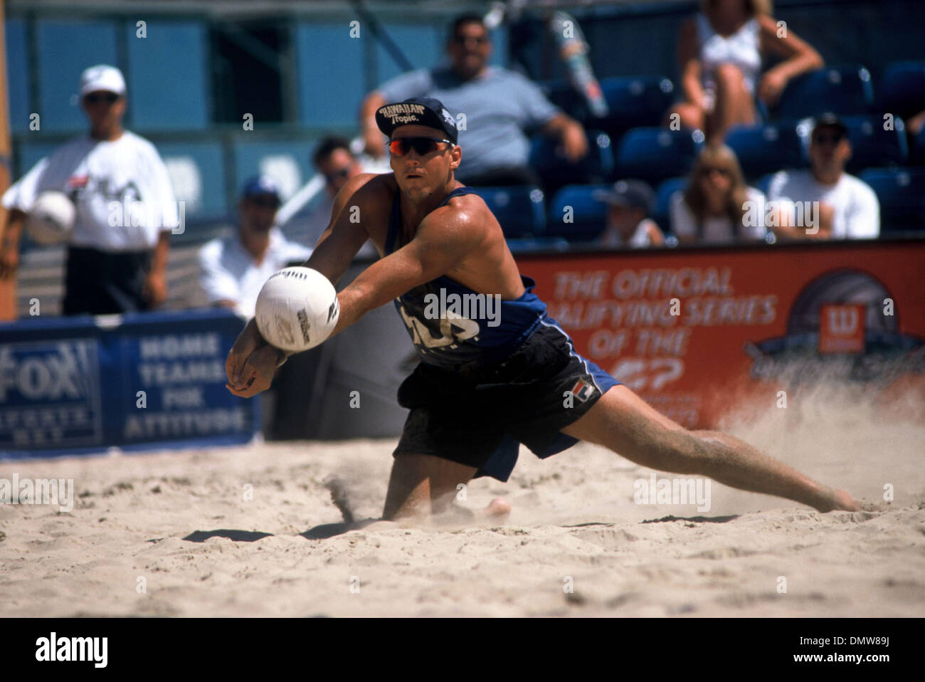 Aug 05, 1998; San Diego, CA, USA; KENT STEFFES at the AVP Professional ...