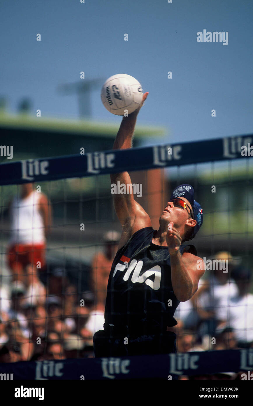 Aug 05, 1998; San Diego, CA, USA; KENT STEFFES at the AVP Professional ...