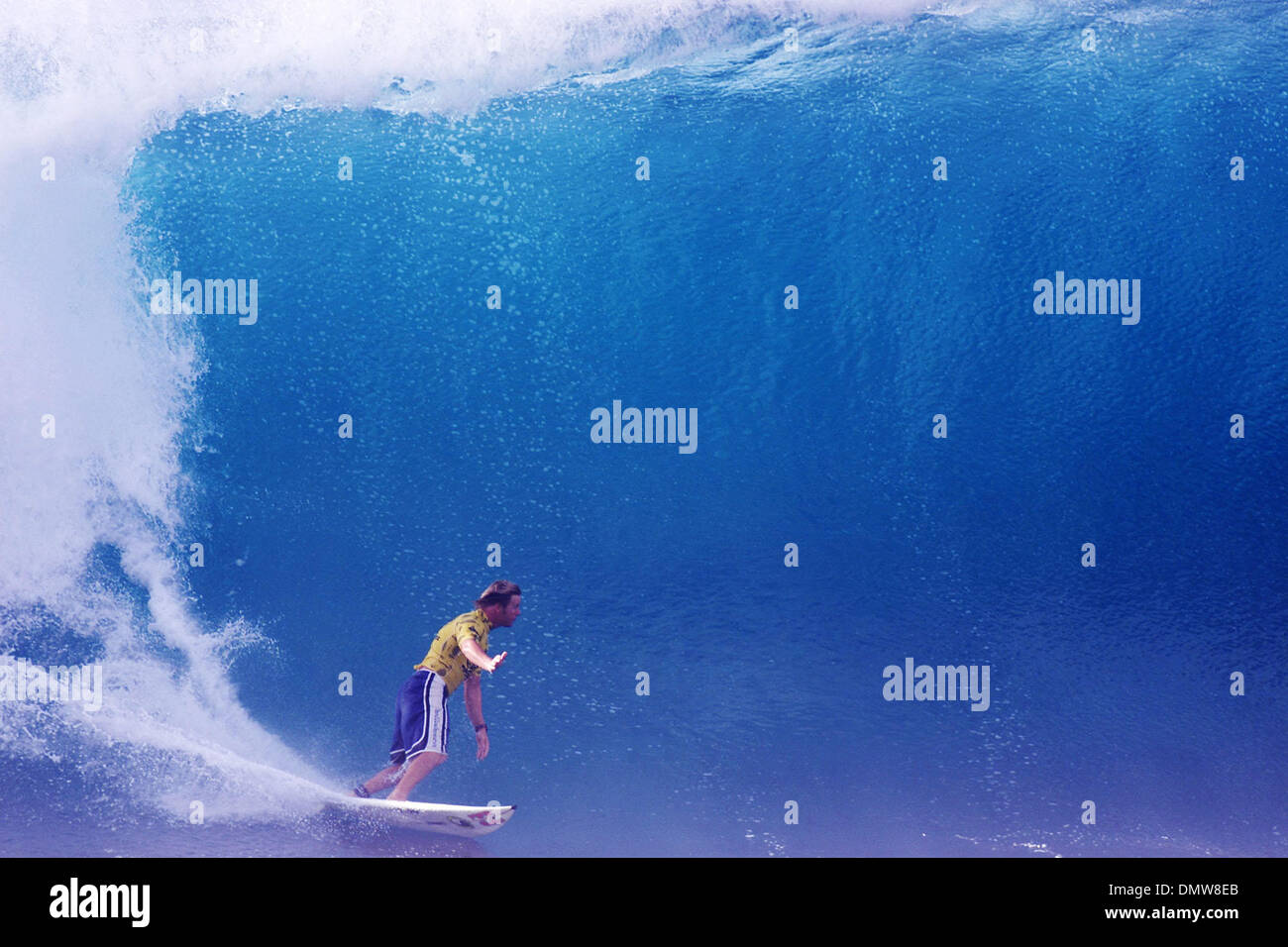 Dec 16, 2000; Oahu, Hawaii, USA; Pro surfer MICHAEL LOWE (AUS) finished ...