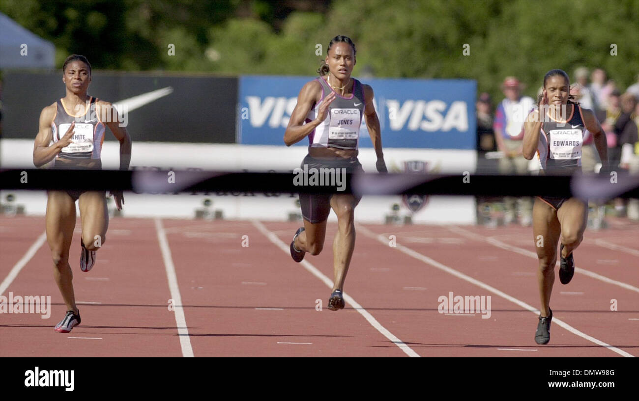 100 meter dash hi-res stock photography and images - Alamy