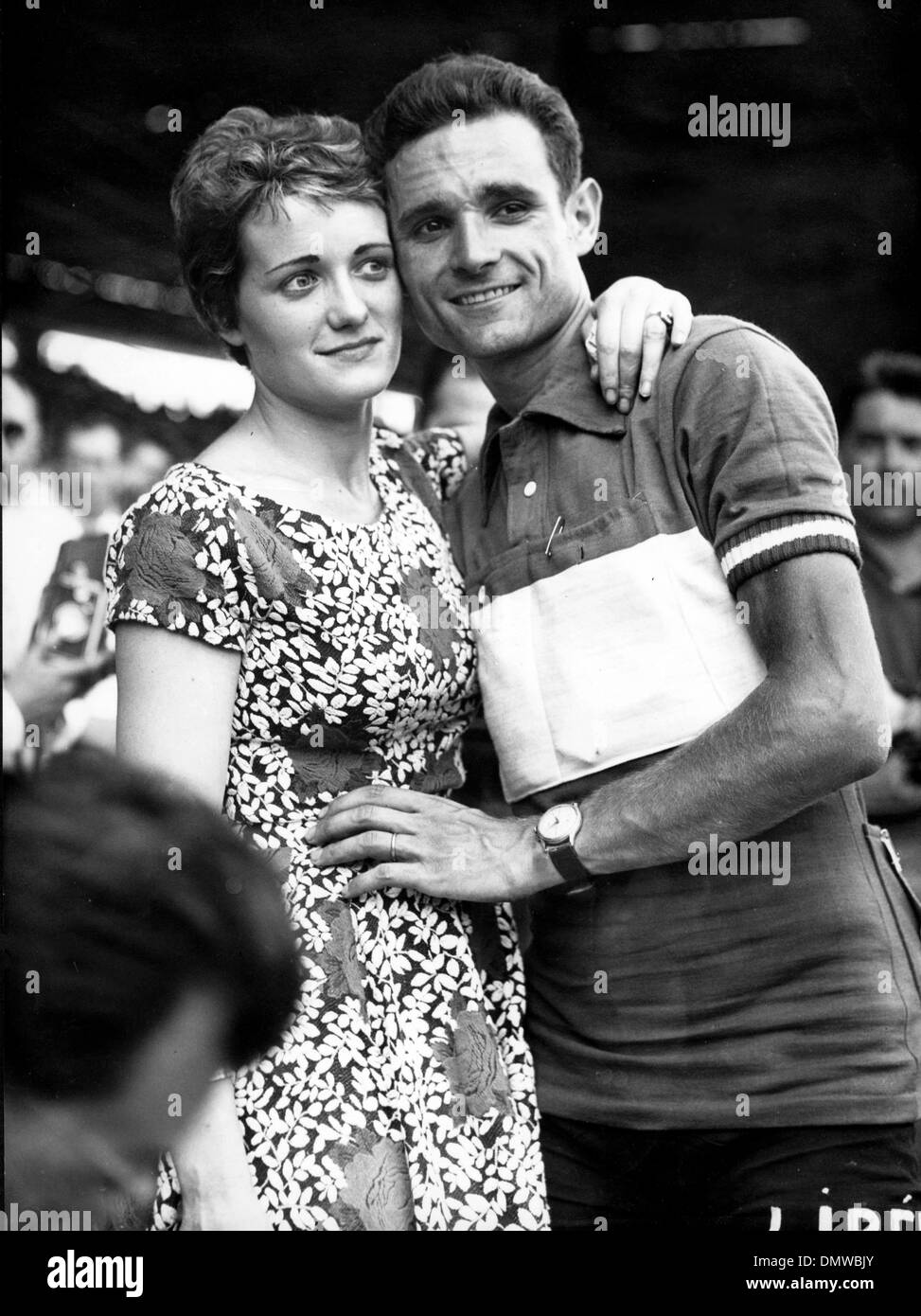 Paris france people celebrating Black and White Stock Photos & Images ...