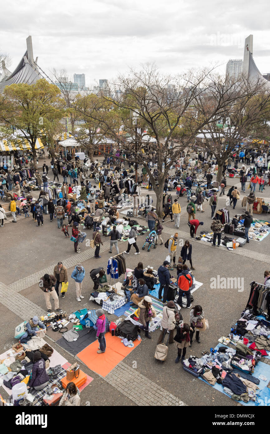 Japan Flea Market High Resolution Stock Photography and Images - Alamy