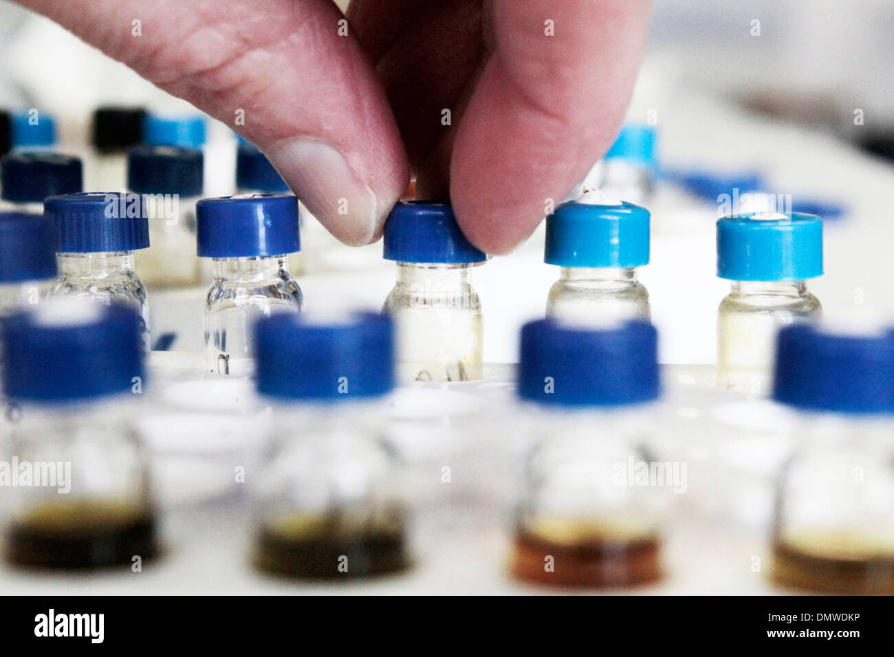 Lab tool hi-res stock photography and images - Alamy