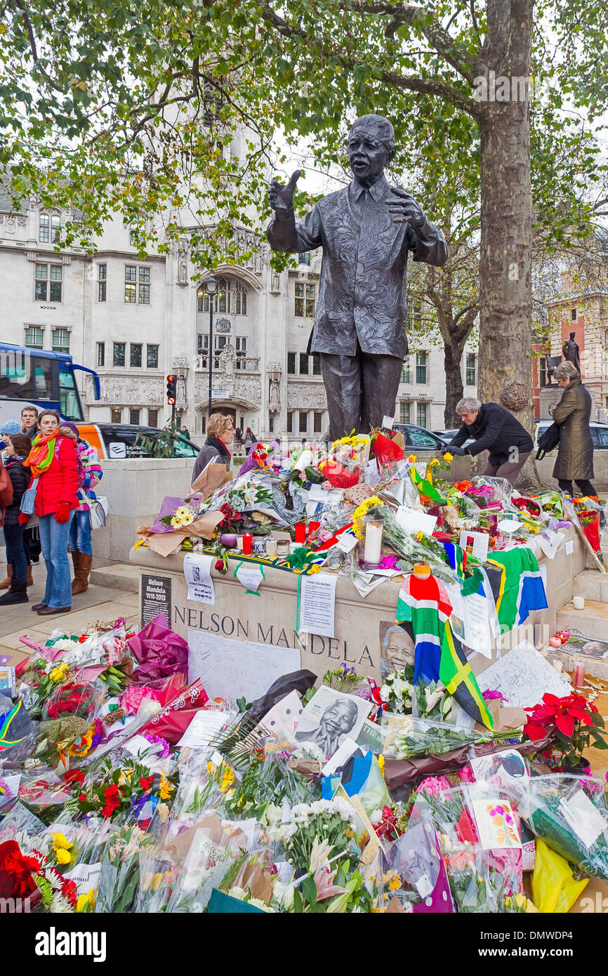 London, Parliament Square The Nelson Mandela memorial the day after his ...
