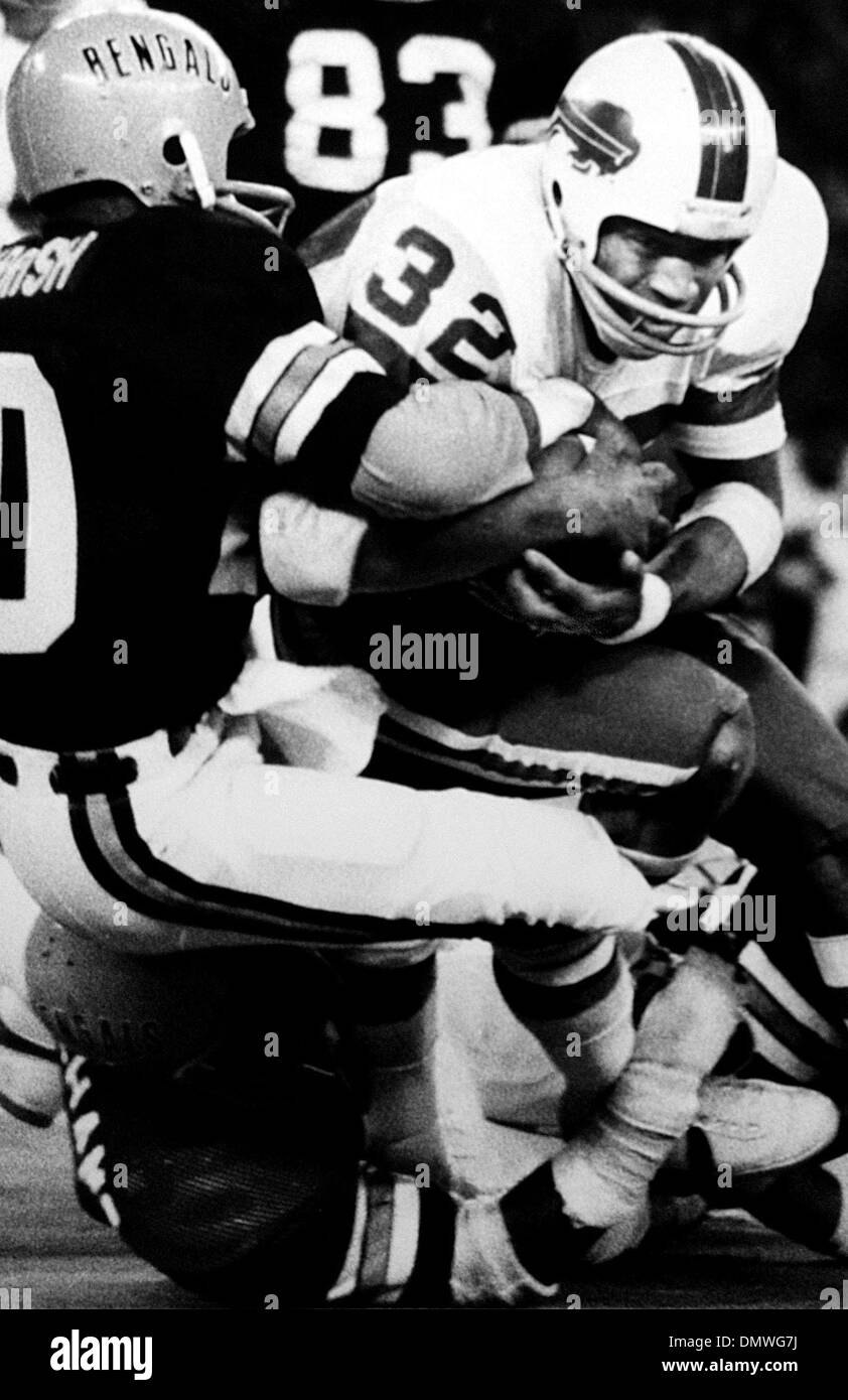 Cincinnati bengals 1975 hi-res stock photography and images - Alamy