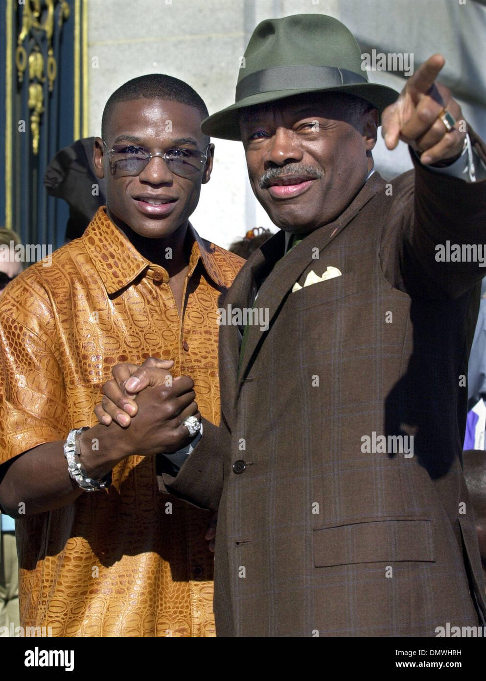Jun 01, 2001; San Francisco, CA, USA; Outdressed for once, San ...