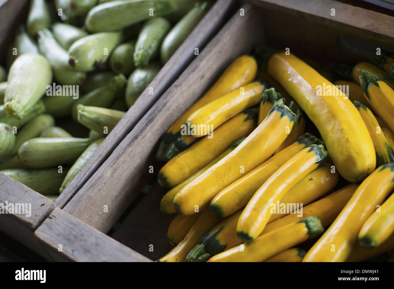 Organic farm stand hi-res stock photography and images - Alamy