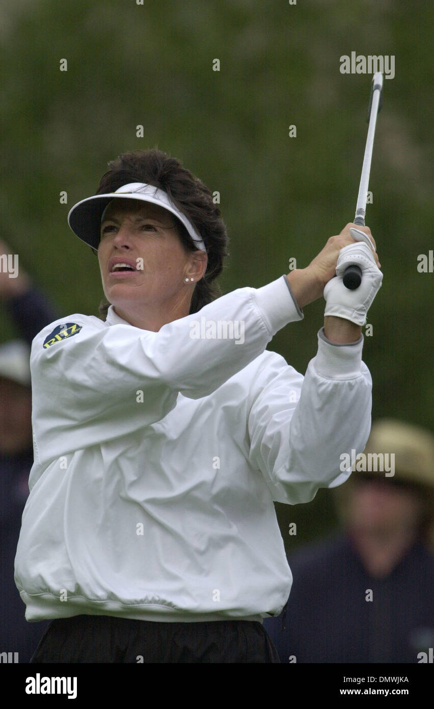 Oct 03, 2001; Vallejo, CA, USA; Juli Inkster, drives from the third tee ...
