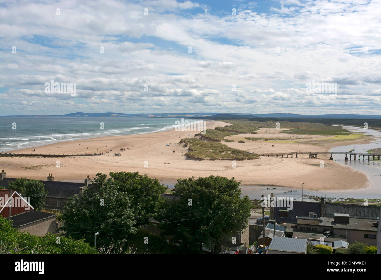 Lossiemouth beach moray coast buchan hi-res stock photography and ...
